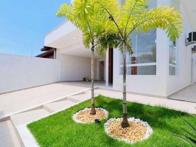 Casa / Sobrado para Venda em Peruíbe/SP Jardim Icaraíba 3 Quartos