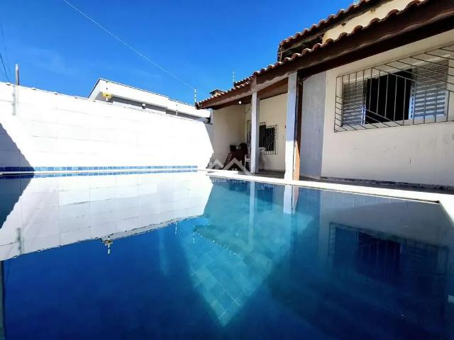 Casa / Sobrado para Venda em Peruíbe/SP Jardim Icaraíba 4 Quartos