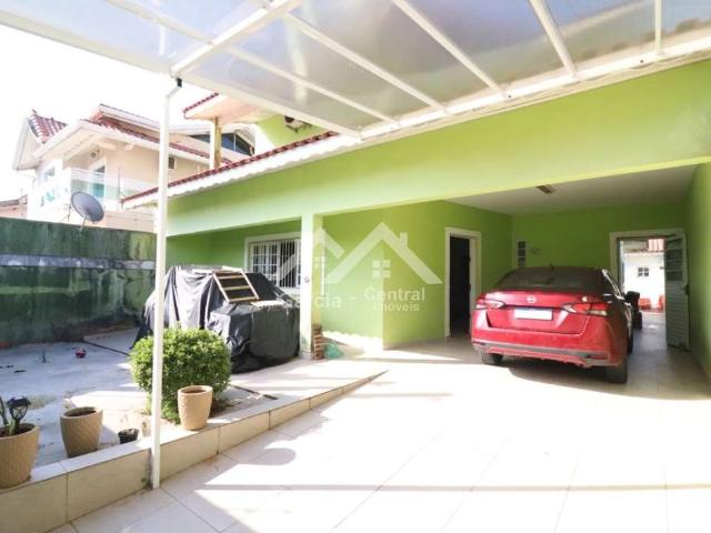 Casa / Sobrado para Venda em Peruíbe/SP Jardim Icaraíba 4 Quartos