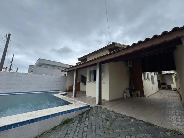 Casa / Sobrado para Venda em Peruíbe/SP Jardim Icaraíba 4 Quartos
