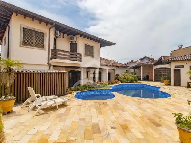 Casa / Sobrado para Venda em Peruíbe/SP Jardim Imperador 4 Quartos