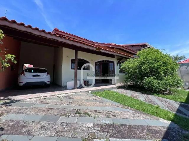 Casa / Sobrado para Venda em Peruíbe/SP Jardim Imperador 4 Quartos