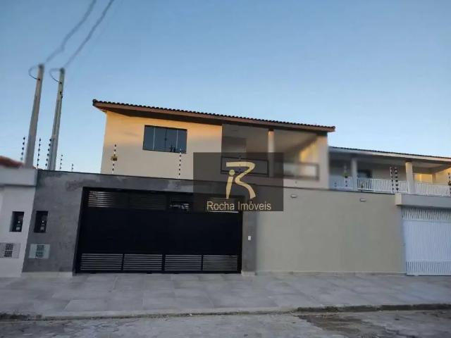 Casa / Sobrado para Venda em Peruíbe/SP Jardim Imperador 4 Quartos