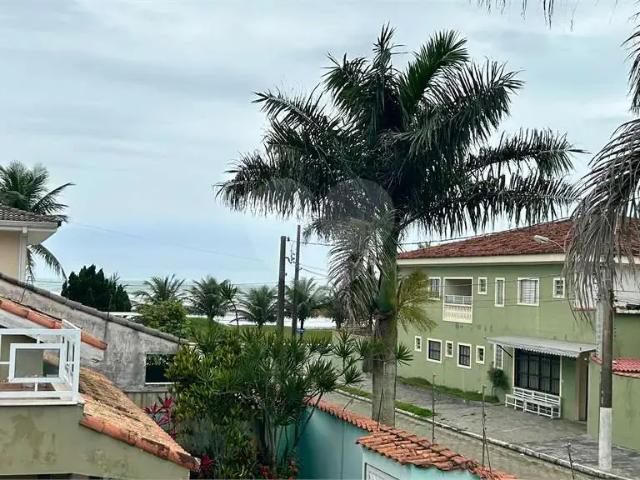 Casa / Sobrado para Venda em Peruíbe/SP Jardim Imperador 5 Quartos