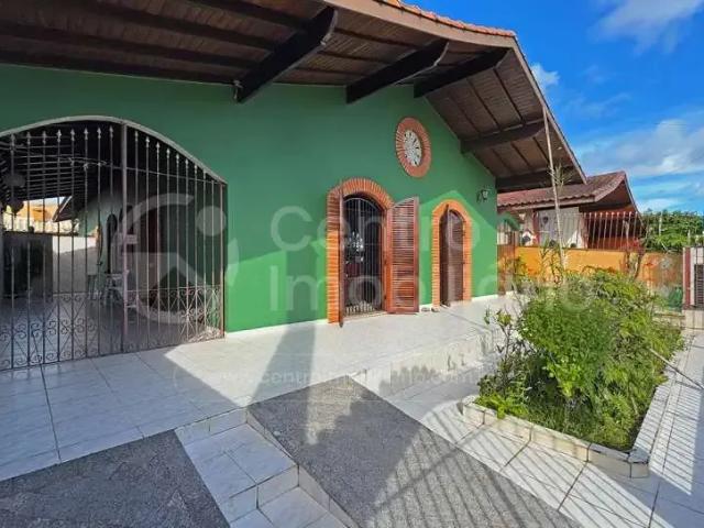 Casa / Sobrado para Venda em Peruíbe/SP Jardim Imperador 3 Quartos