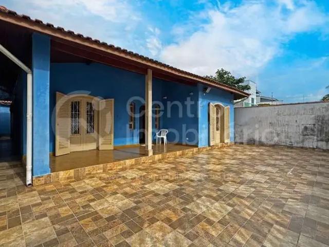 Casa / Sobrado para Venda em Peruíbe/SP Jardim Imperador 3 Quartos