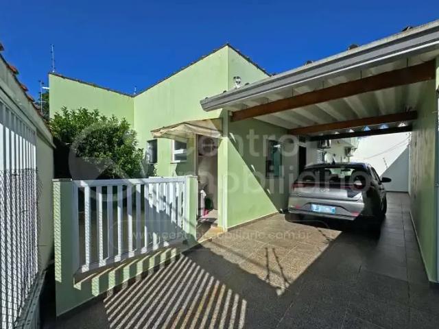 Casa / Sobrado para Venda em Peruíbe/SP Jardim Imperador 3 Quartos