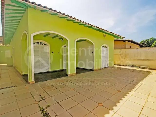 Casa / Sobrado para Venda em Peruíbe/SP Jardim Imperador 3 Quartos