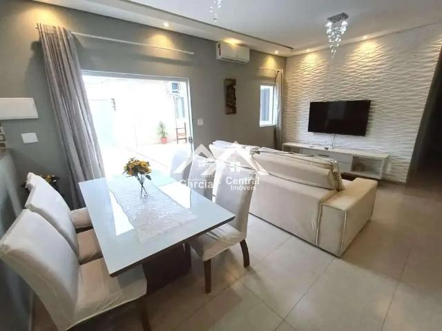 Casa / Sobrado para Venda em Peruíbe/SP Jardim Peruíbe 3 Quartos