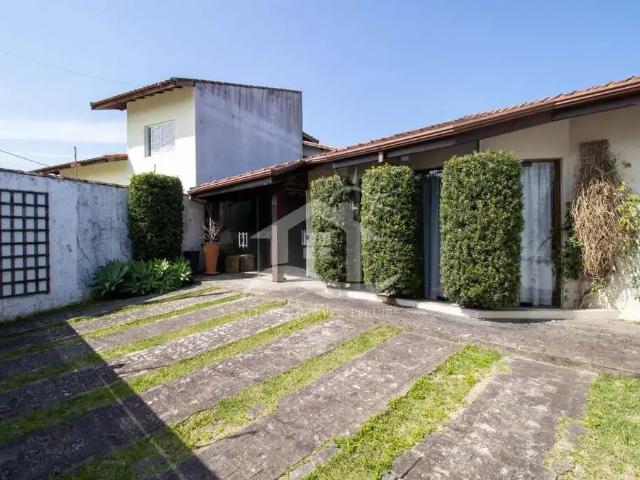Casa / Sobrado para Venda em Peruíbe/SP Jardim Ribamar 3 Quartos