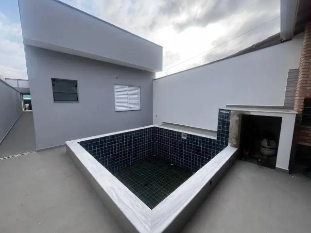Casa / Sobrado para Venda em Peruíbe/SP Jardim Ribamar 3 Quartos