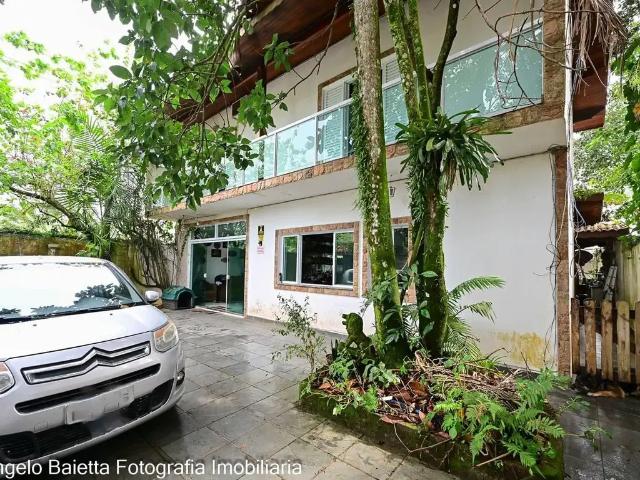 Casa / Sobrado para Venda em Peruíbe/SP Jardim Ribamar 3 Quartos