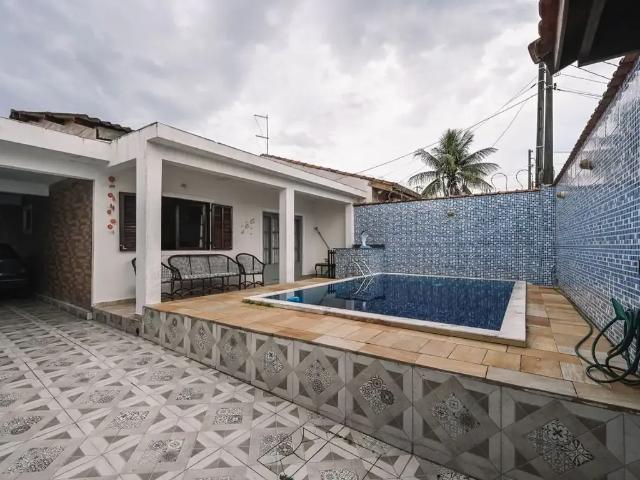 Casa / Sobrado para Venda em Peruíbe/SP Jardim Ribamar 2 Quartos
