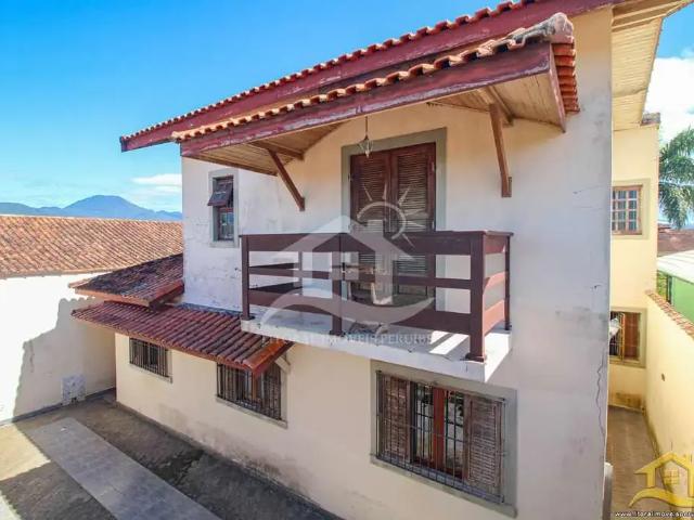 Casa / Sobrado para Venda em Peruíbe/SP Jardim Ribamar 4 Quartos
