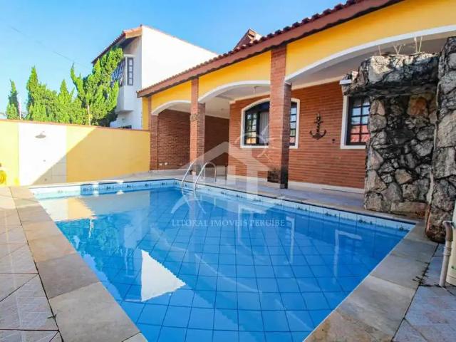 Casa / Sobrado para Venda em Peruíbe/SP Jardim Star 3 Quartos