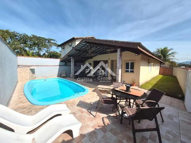 Casa / Sobrado para Venda em Peruíbe/SP Jardim São Luis 3 Quartos