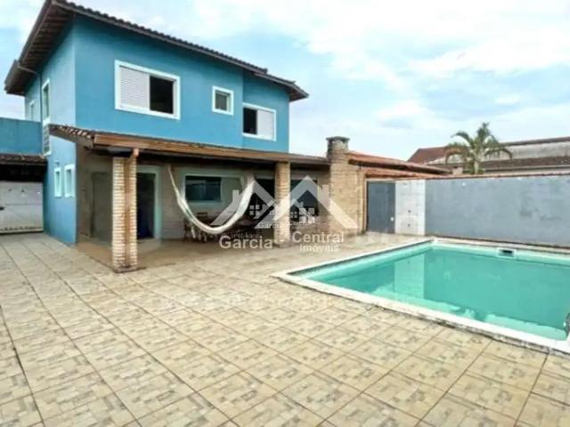 Casa / Sobrado para Venda em Peruíbe/SP Jardim São Luis 4 Quartos