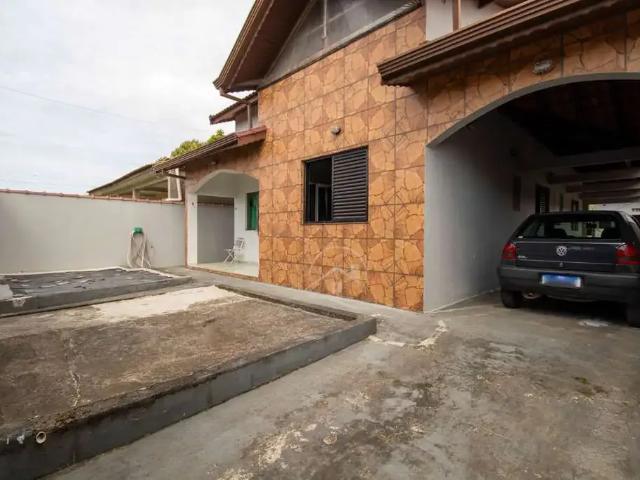 Casa / Sobrado para Venda em Peruíbe/SP Jardim São Luis 4 Quartos