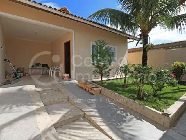 Casa / Sobrado para Venda em Peruíbe/SP Jardim Veneza 3 Quartos