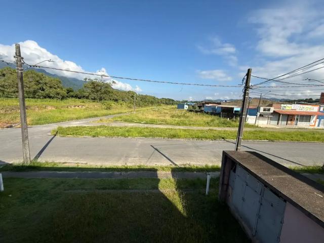 Casa / Sobrado para Venda em Peruíbe/SP Santa Isabel 2 Quartos