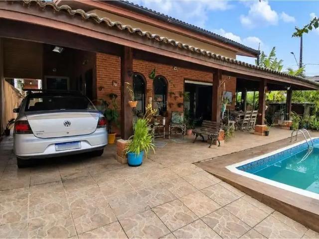 Casa / Sobrado para Venda em Peruíbe/SP Parque Balneário Oásis 4 Quartos