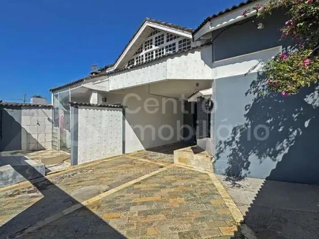 Casa / Sobrado para Venda em Peruíbe/SP Parque Balneário Oásis 4 Quartos
