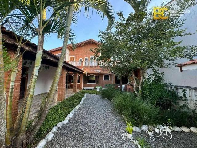 Casa / Sobrado para Venda em Peruíbe/SP Parque Balneário Oásis 6 Quartos