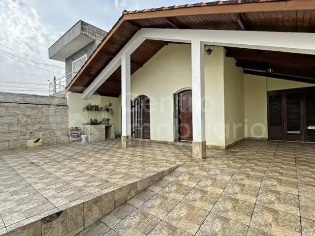 Casa / Sobrado para Venda em Peruíbe/SP Parque Balneário Oásis 2 Quartos