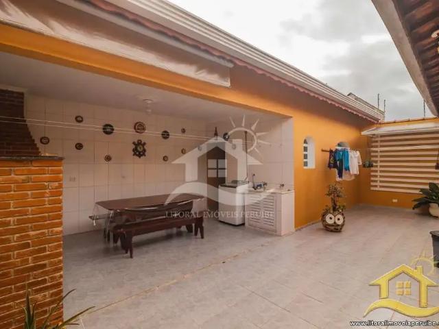 Casa / Sobrado para Venda em Peruíbe/SP Parque Balneário Oásis 2 Quartos