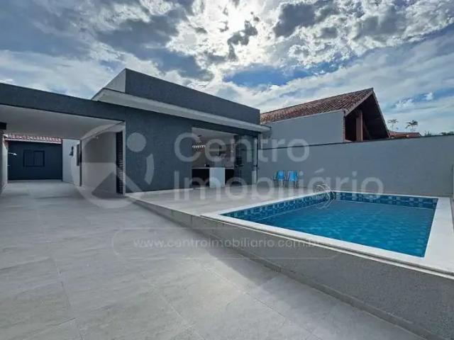 Casa / Sobrado para Venda em Peruíbe/SP Parque Balneário Oásis 3 Quartos