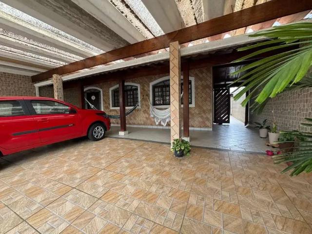 Casa / Sobrado para Venda em Peruíbe/SP Parque Balneário Oásis 3 Quartos