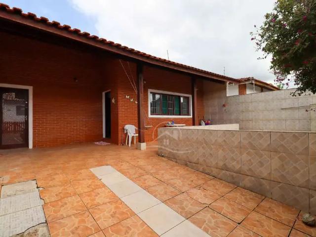 Casa / Sobrado para Venda em Peruíbe/SP Parque Balneário Oásis 3 Quartos