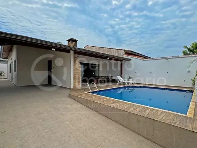 Casa / Sobrado para Venda em Peruíbe/SP Parque Balneário Oásis 3 Quartos