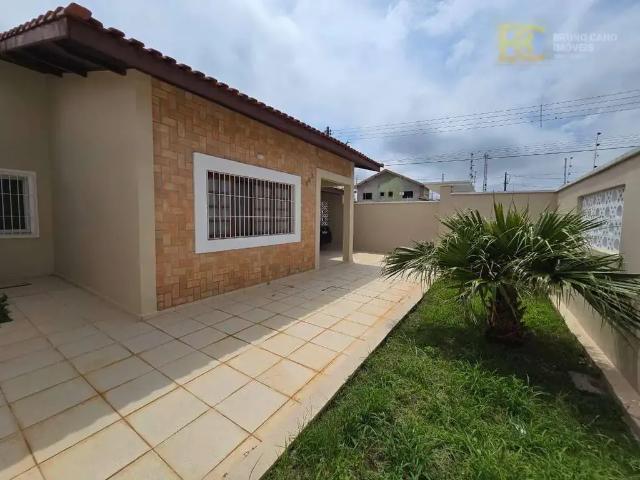 Casa / Sobrado para Venda em Peruíbe/SP Parque Balneário Oásis 3 Quartos