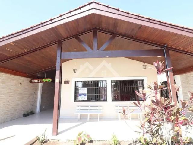 Casa / Sobrado para Venda em Peruíbe/SP Parque Balneário Oásis 3 Quartos