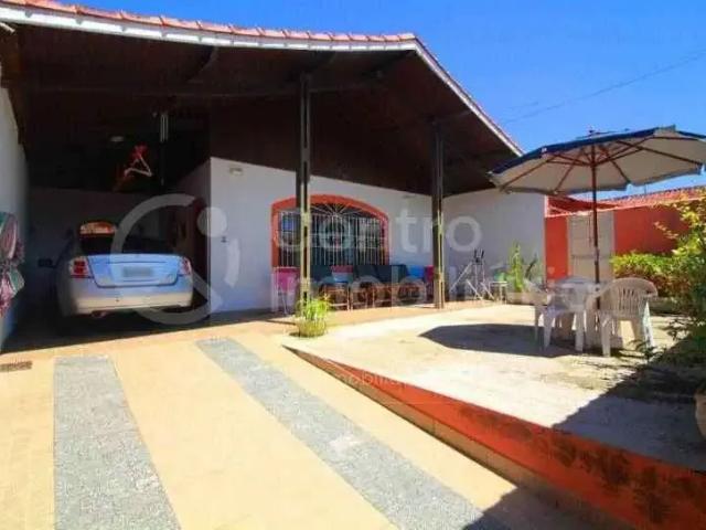 Casa / Sobrado para Venda em Peruíbe/SP Parque Balneário Oásis 3 Quartos