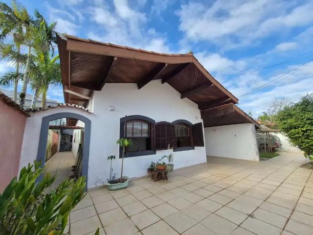 Casa / Sobrado para Venda em Peruíbe/SP Parque Balneário Oásis 3 Quartos