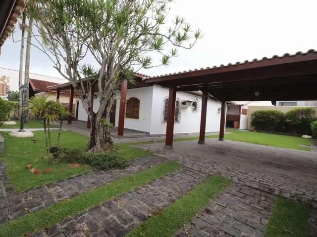 Casa / Sobrado para Venda em Peruíbe/SP Parque Balneário Oásis 3 Quartos