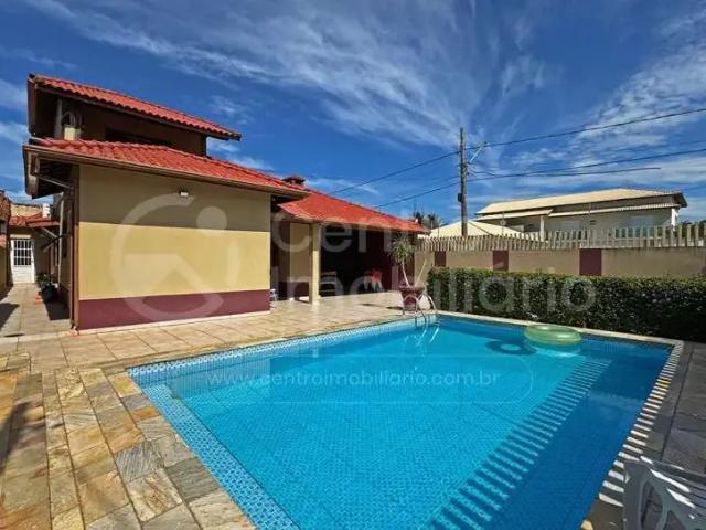 Casa / Sobrado para Venda em Peruíbe/SP Parque Balneário Oásis 3 Quartos