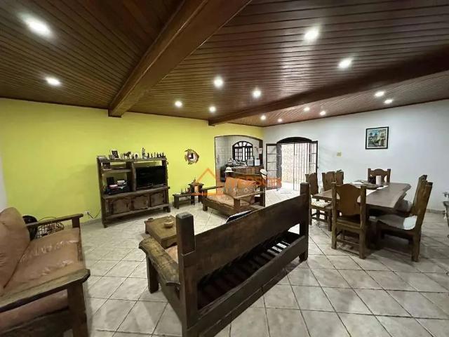 Casa / Sobrado para Venda em Peruíbe/SP Parque Balneário Oásis 3 Quartos
