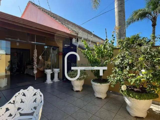 Casa / Sobrado para Venda em Peruíbe/SP Parque Balneário Oásis 3 Quartos