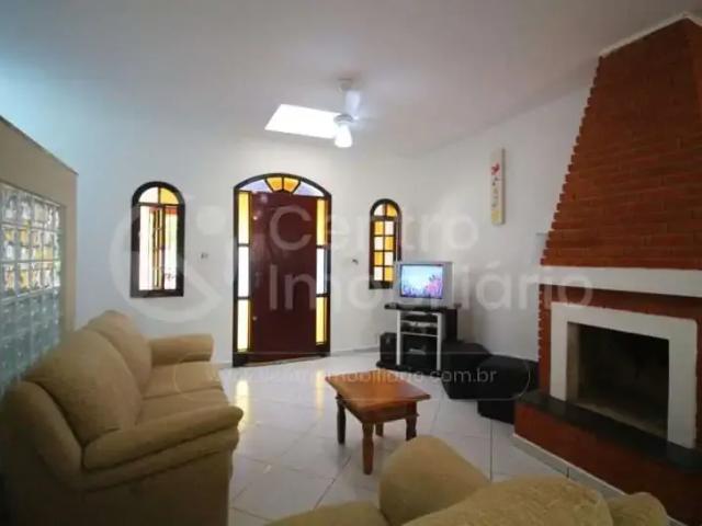Casa / Sobrado para Venda em Peruíbe/SP Parque Balneário Oásis 3 Quartos