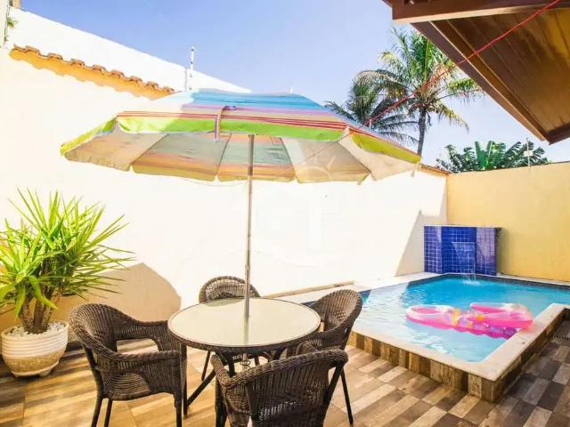 Casa / Sobrado para Venda em Peruíbe/SP Parque Balneário Oásis 3 Quartos