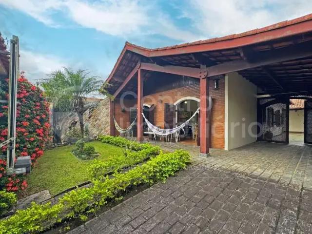 Casa / Sobrado para Venda em Peruíbe/SP Parque Balneário Oásis 3 Quartos