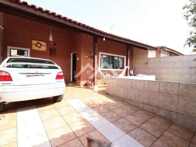 Casa / Sobrado para Venda em Peruíbe/SP Parque Balneário Oásis 3 Quartos
