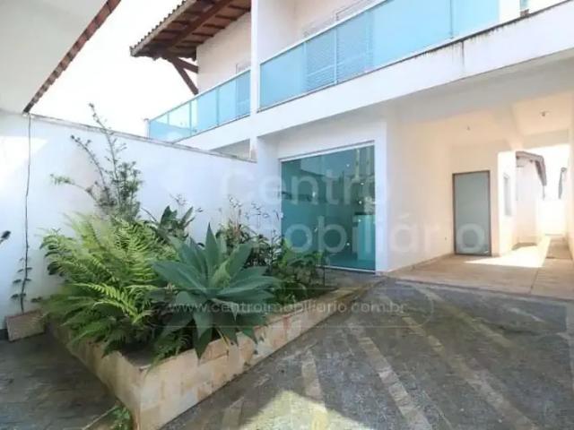 Casa / Sobrado para Venda em Peruíbe/SP Parque Balneário Oásis 3 Quartos
