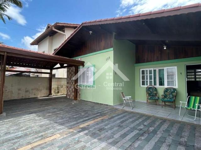 Casa / Sobrado para Venda em Peruíbe/SP Parque Balneário Oásis 3 Quartos