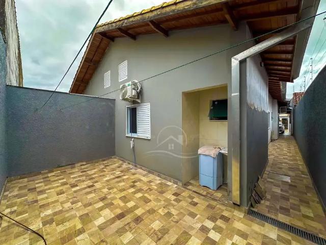 Casa / Sobrado para Venda em Peruíbe/SP Parque D'Aville 3 Quartos