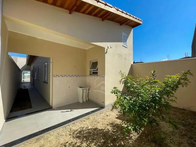 Casa / Sobrado para Venda em Peruíbe/SP Parque D'Aville 3 Quartos
