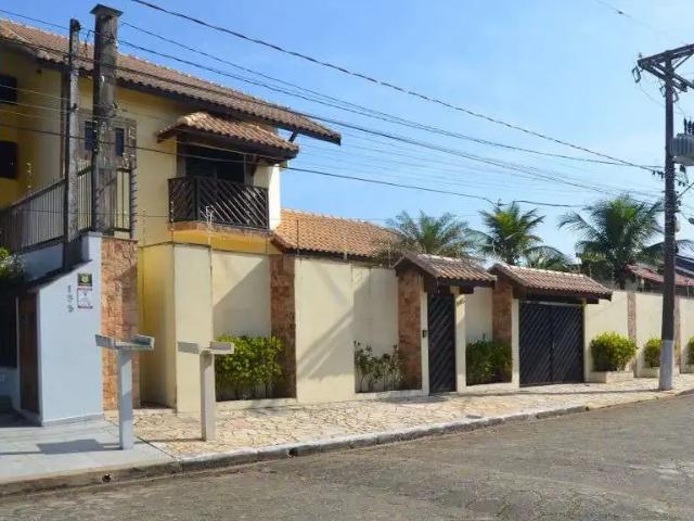 Casa / Sobrado para Venda em Peruíbe/SP Parque Turístico 4 Quartos